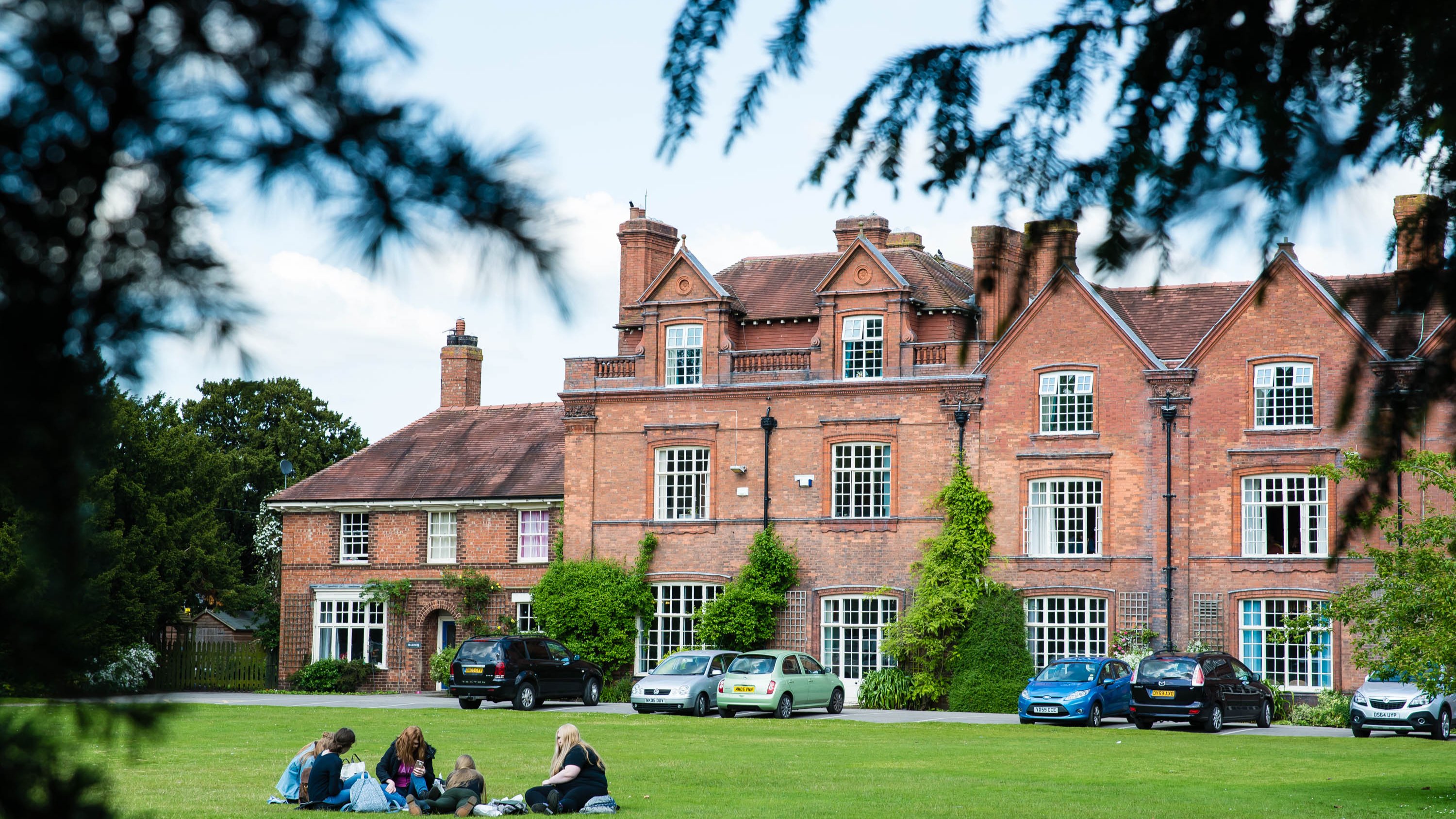 UKLC Reaseheath College Nantwich — summer school in the UK